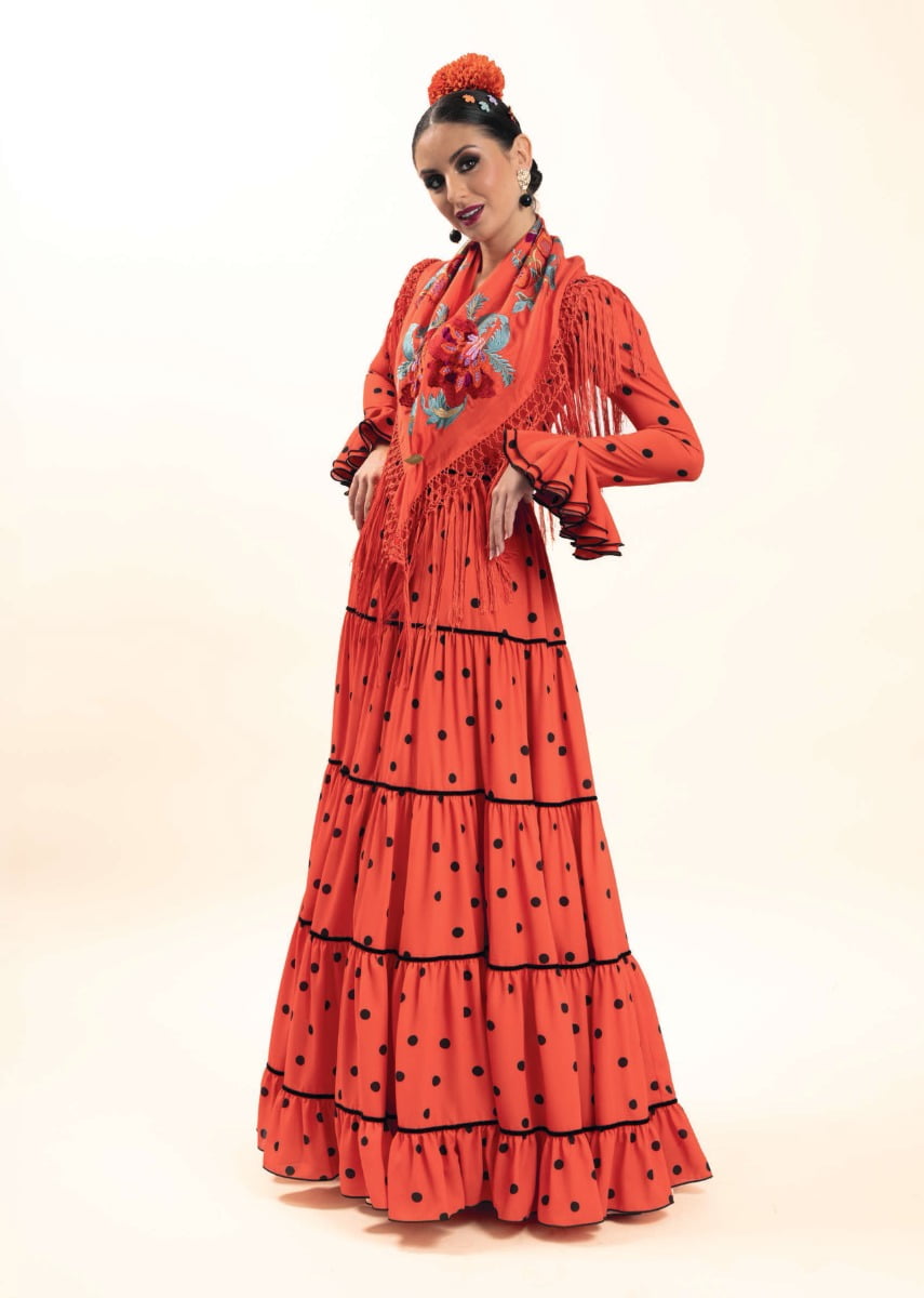 Traje de gitana canastero modelo Garrotín de Manuela Macías color rojo ...