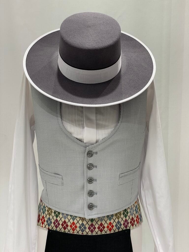 Light grey houndstooth jacket and vest with dark grey breeches - Viva la Feria